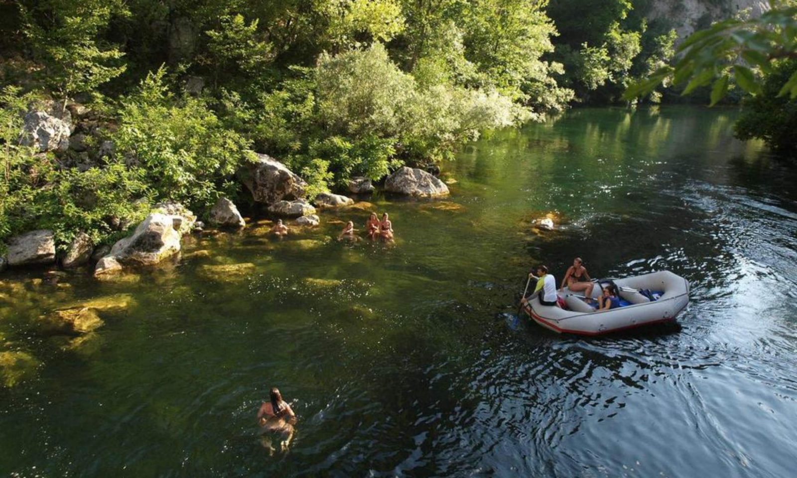 White Water Rafting: Your ultimate guide - CheckYeti Blog