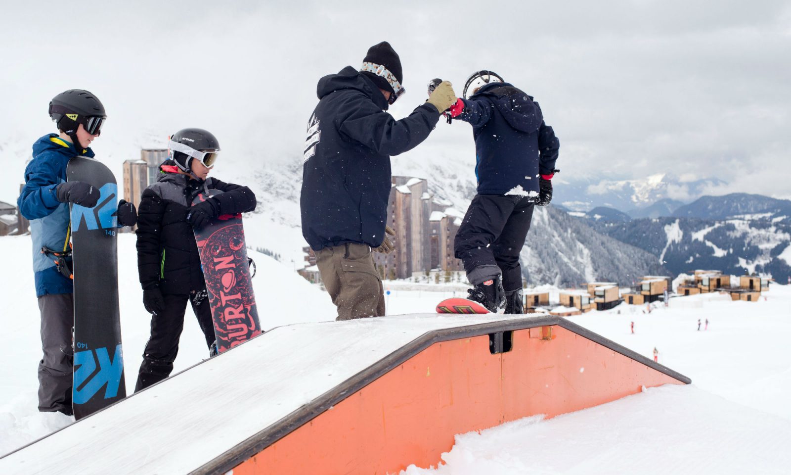 Où apprendre le snowboard ? Top 5 des stations françaises