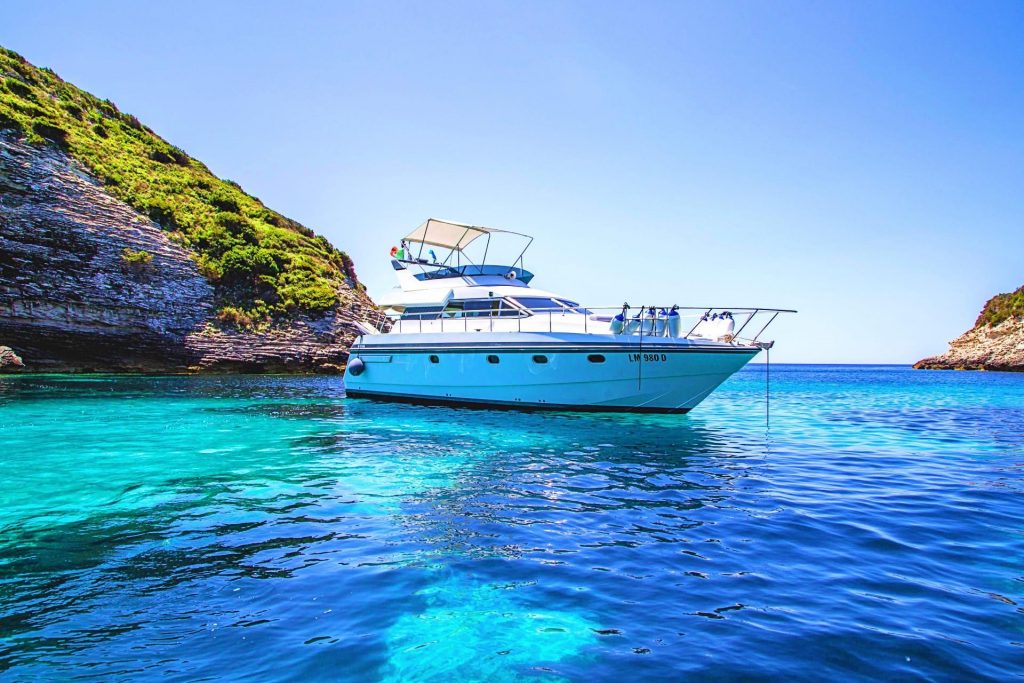 Boat tours to La Maddalena: which one to choose - CheckYeti