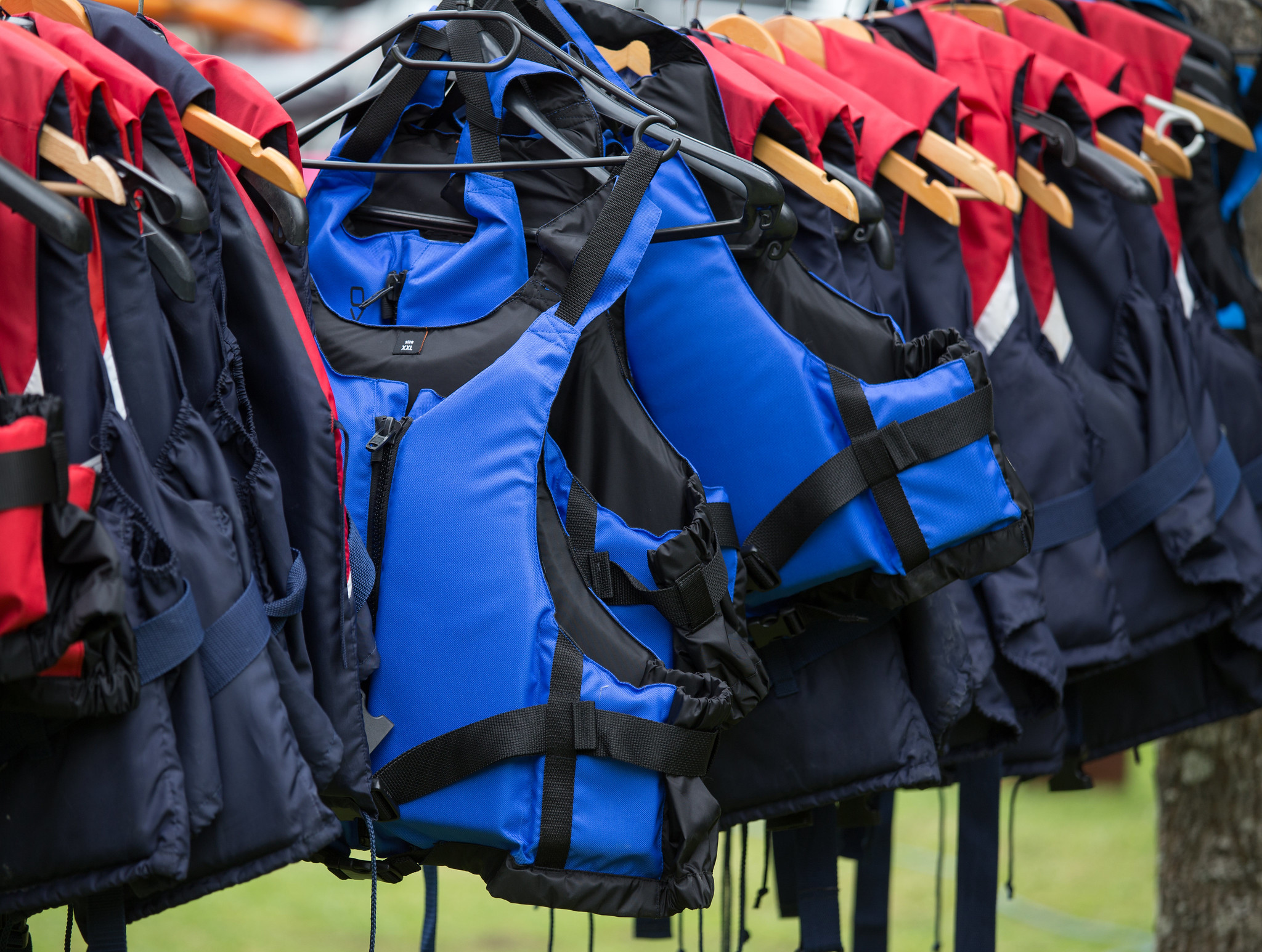 Dressing Guide: What to Wear for Spring Rafting? - CheckYeti Blog
